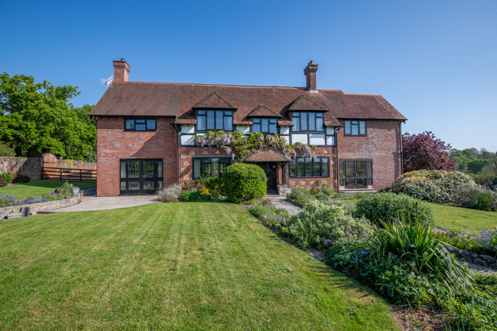 Drove Lea Farm - Giles Wheeler Bennett